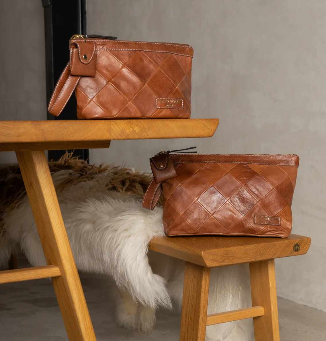 Re-Designed Project 16 Notions Bag | WoolWinders Yarn Shop